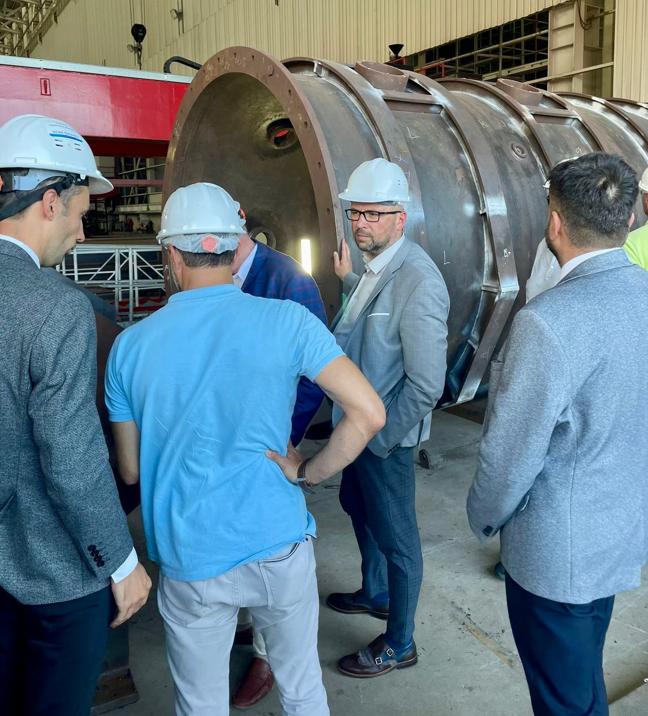 Polish defense delegation explores Marlin USV in Türkiye - Türkiye Today