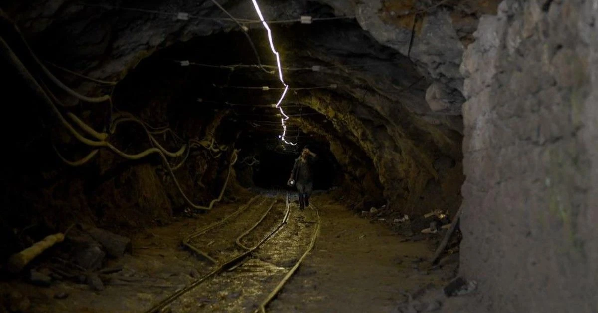 Huge hydrogen reserves found under a mine in Albania, pointing to clean ...