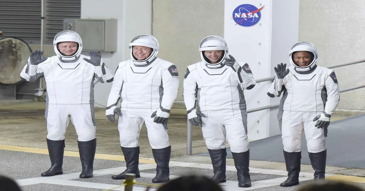 SpaceX successfully launches crew-8 mission to ISS - Türkiye Today