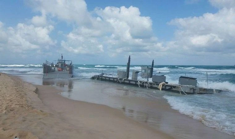 US-built $320 million floating pier in Gaza collapses due to extreme ...