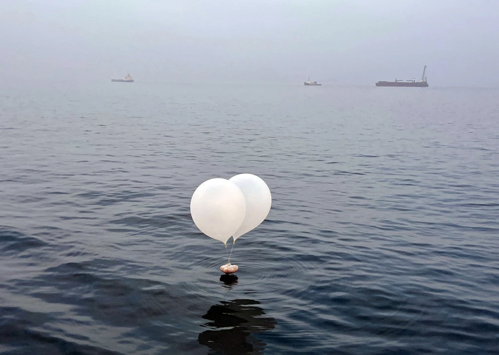 North Korea sends hundreds of trash-filled balloons southward, Seoul ...