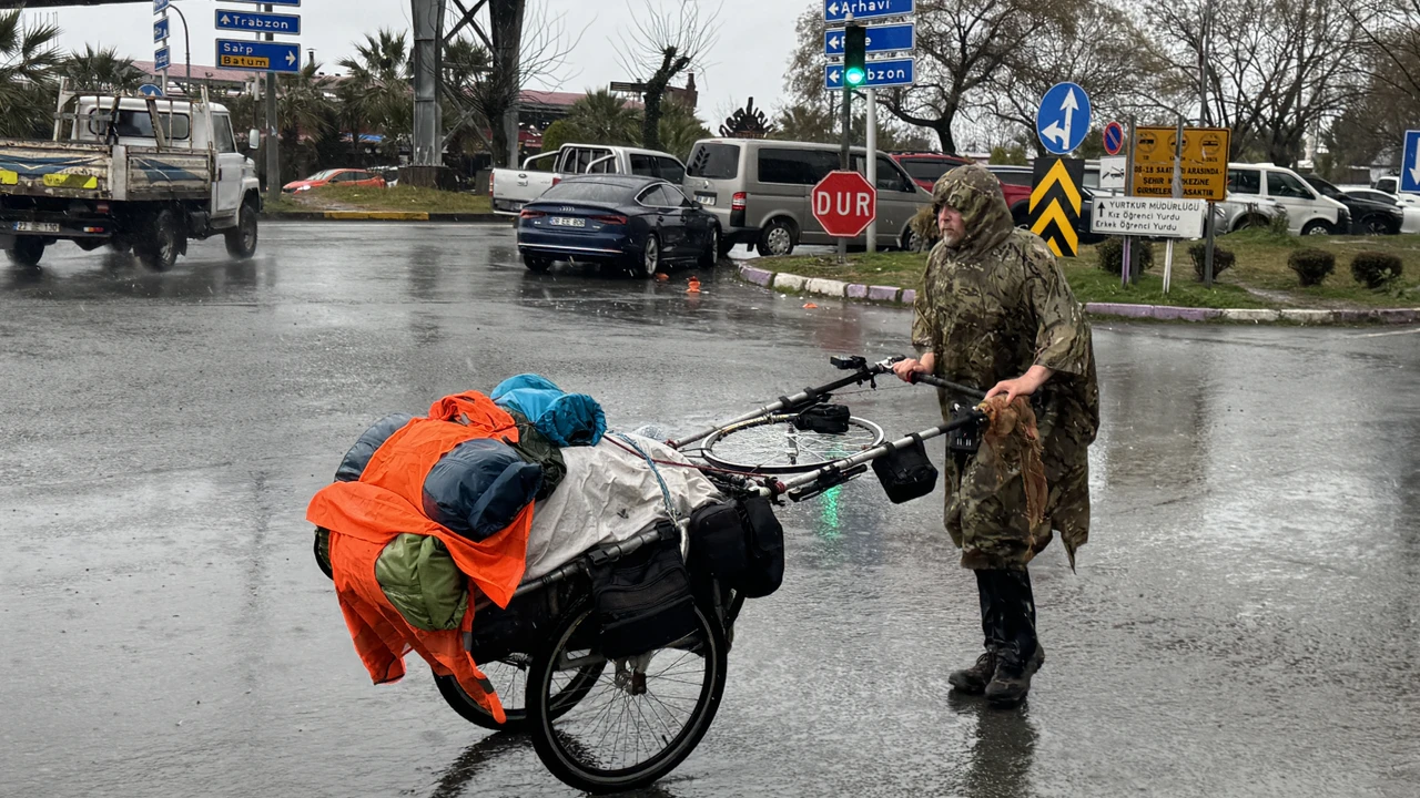 British explorer Bushby enters Türkiye on 26-year walk around the world ...