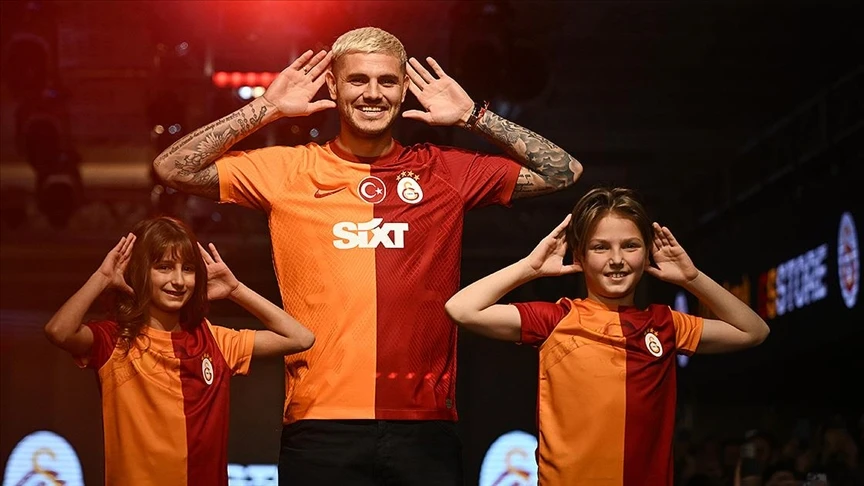 Galatasaray among top 10 clubs in kit sales for 2024: UEFA - Türkiye Today