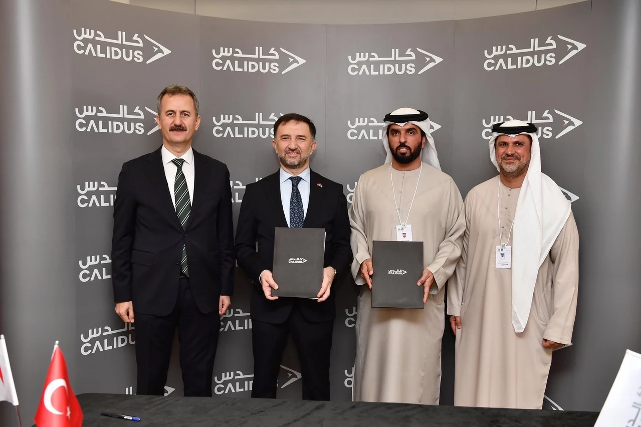 Türkiye expands defense ties with UAE's Calidus through aerospace ...