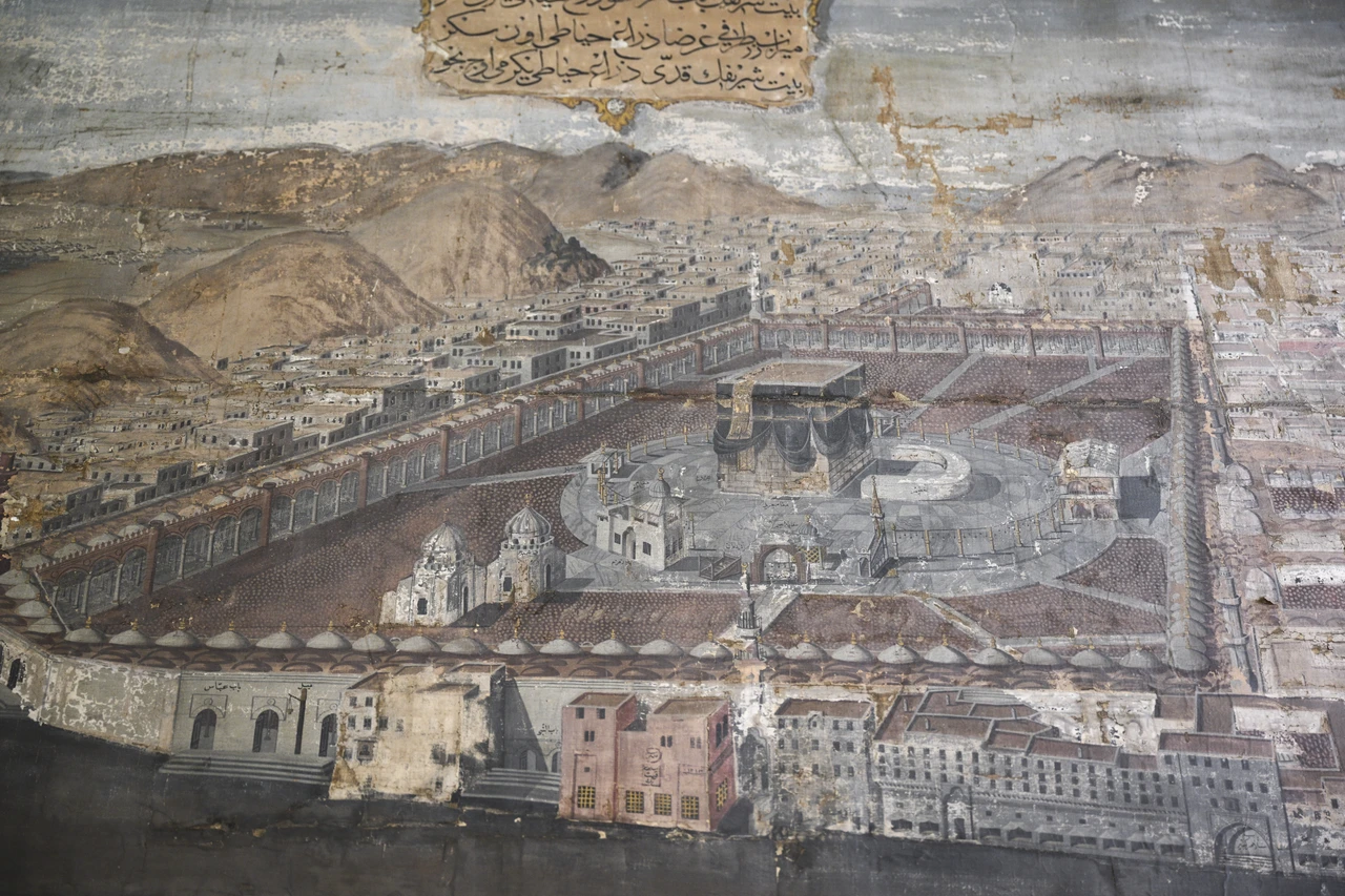 Historic Mecca, Medina paintings undergo restoration at Topkapi Palace ...