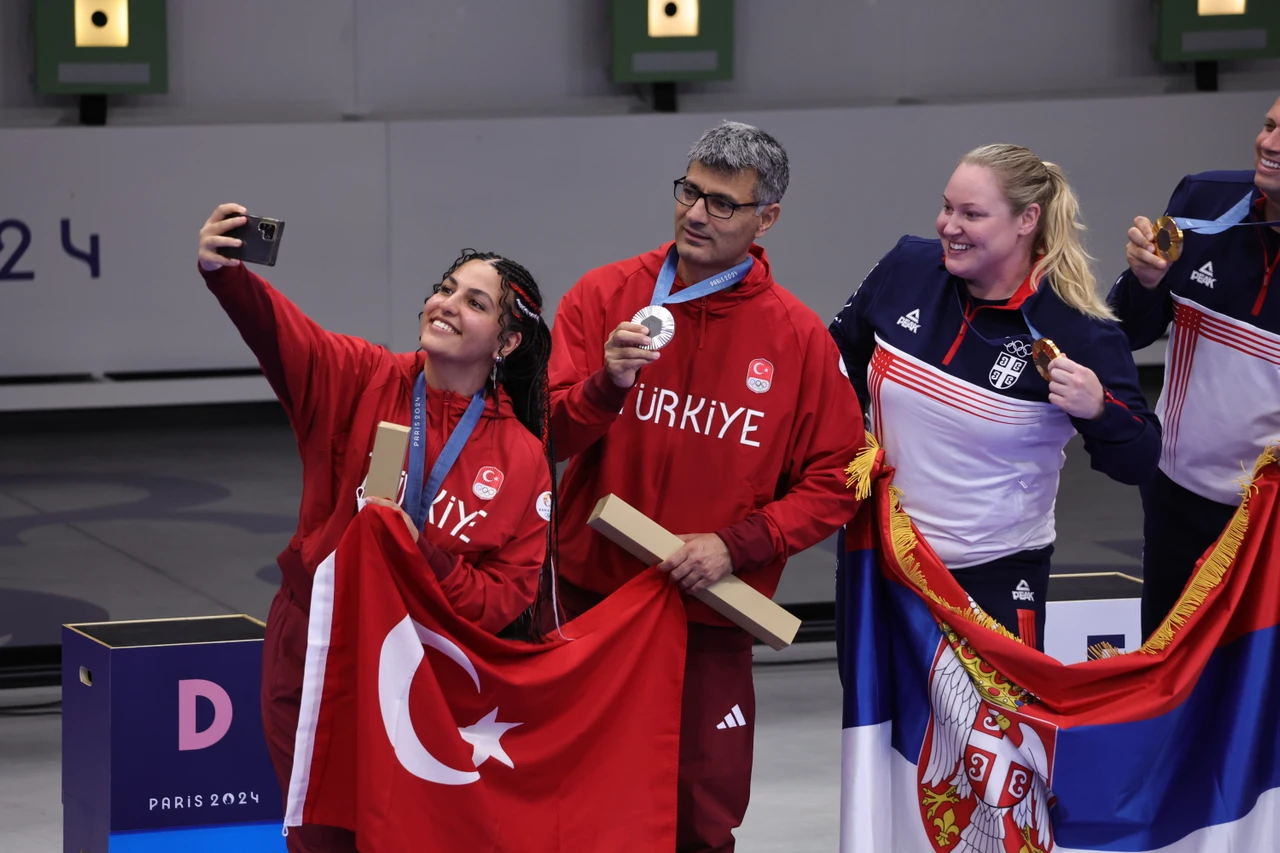 Turkish duo claims silver in 10m air pistol mixed at Paris 2024 ...