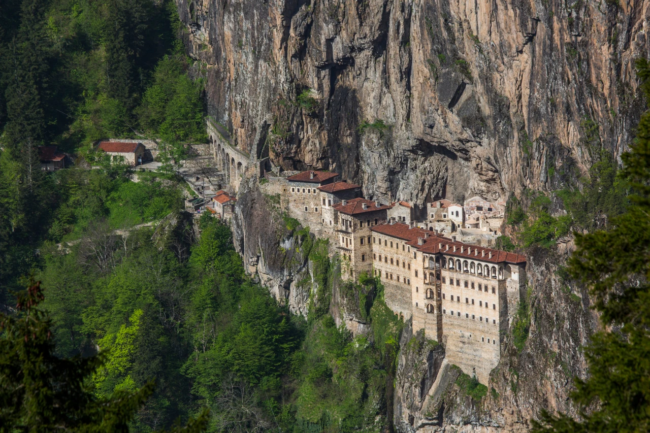 Visit Sumela Monastery in Trabzon: A journey through history, faith ...