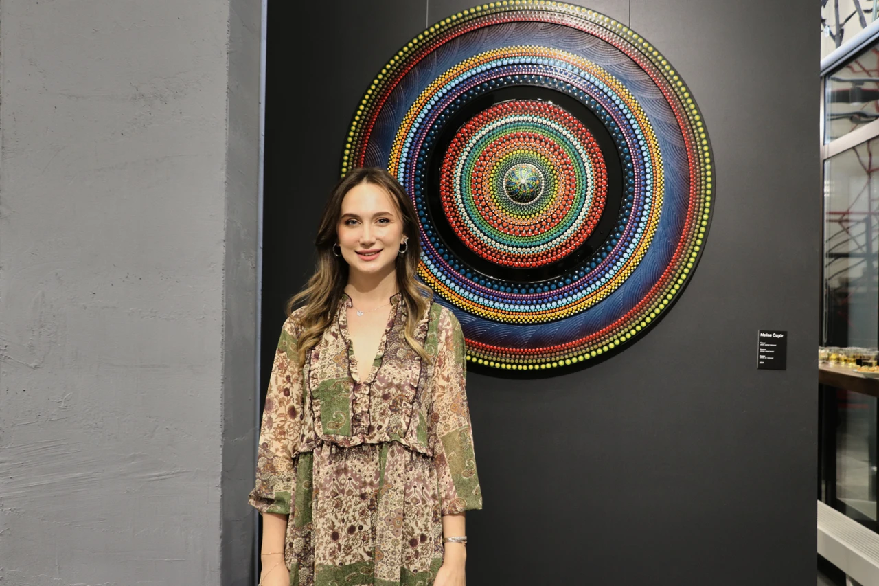 Young Turkish artist Melisa Ozgur unveils her work in Kazakhstan ...