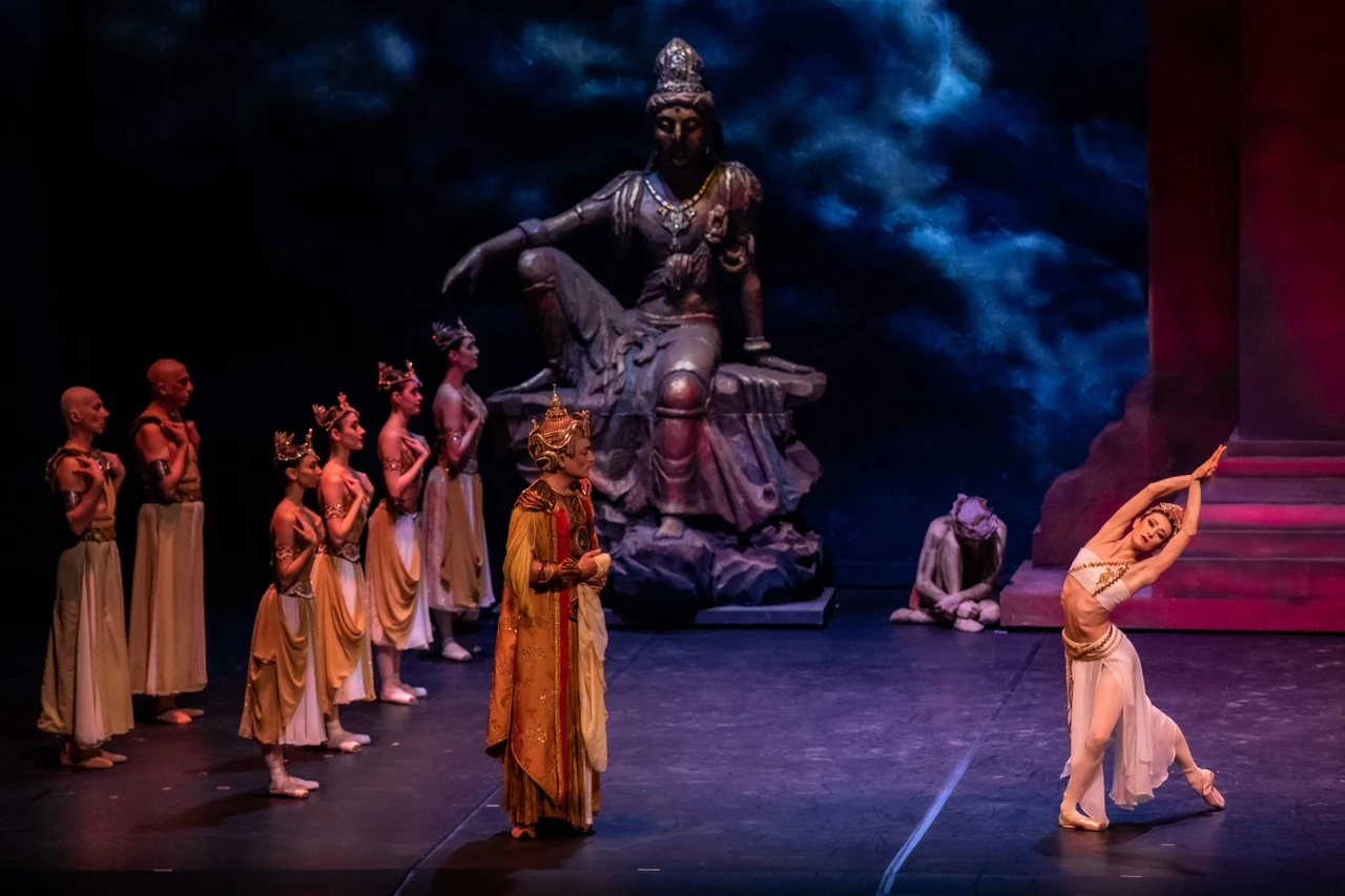 La Bayadere ballet to grace stage at Istanbul's AKM this autumn ...