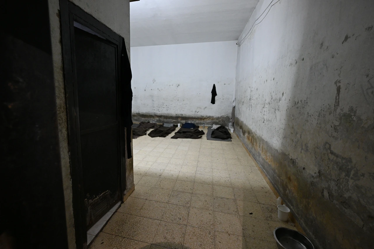 Syria’s rescuers urge Russia to pressure Assad for secret prison maps ...