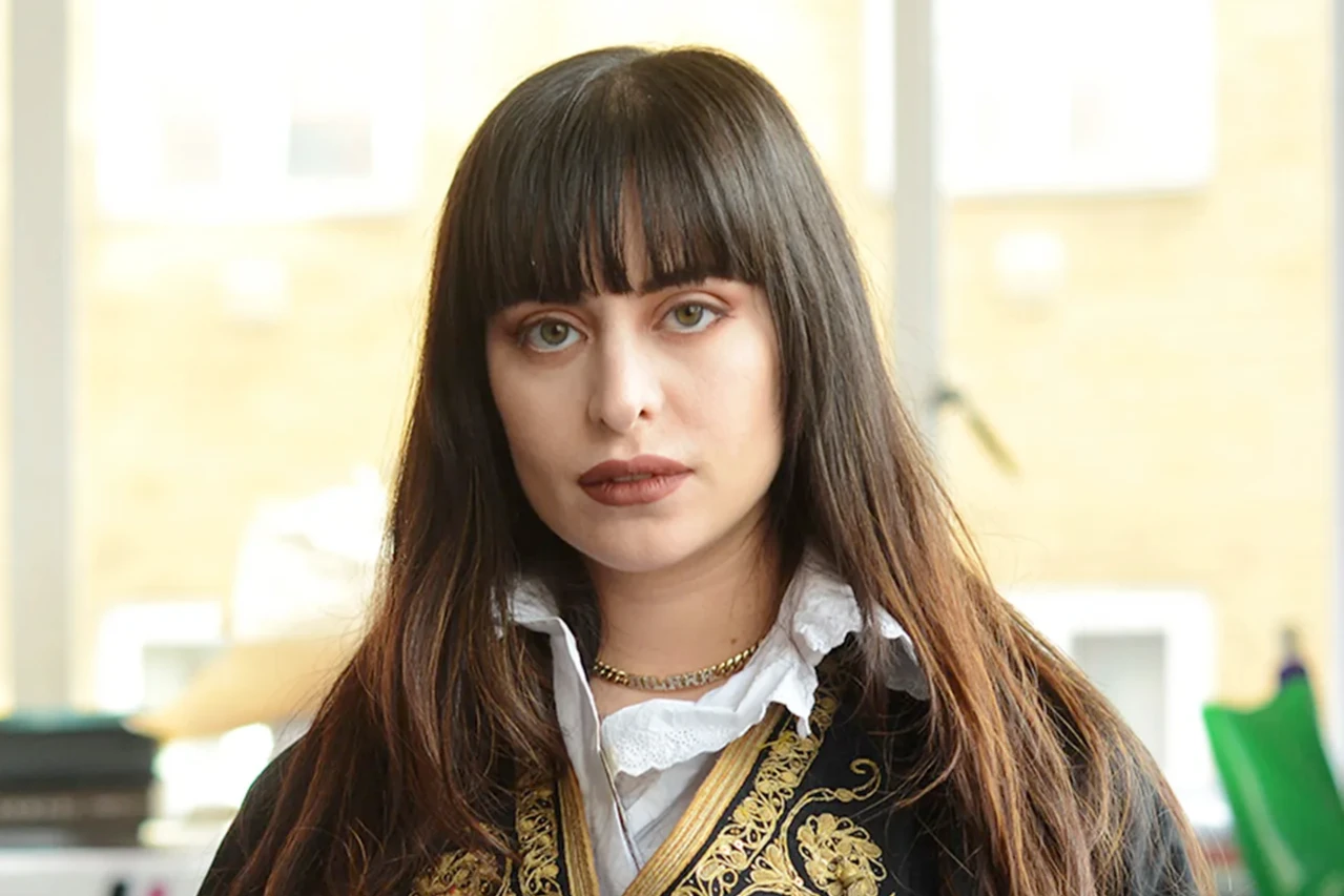 Turkish designer Dilara Findikoglu helps Julia Fox, Alex Consani shine - Türkiye Today