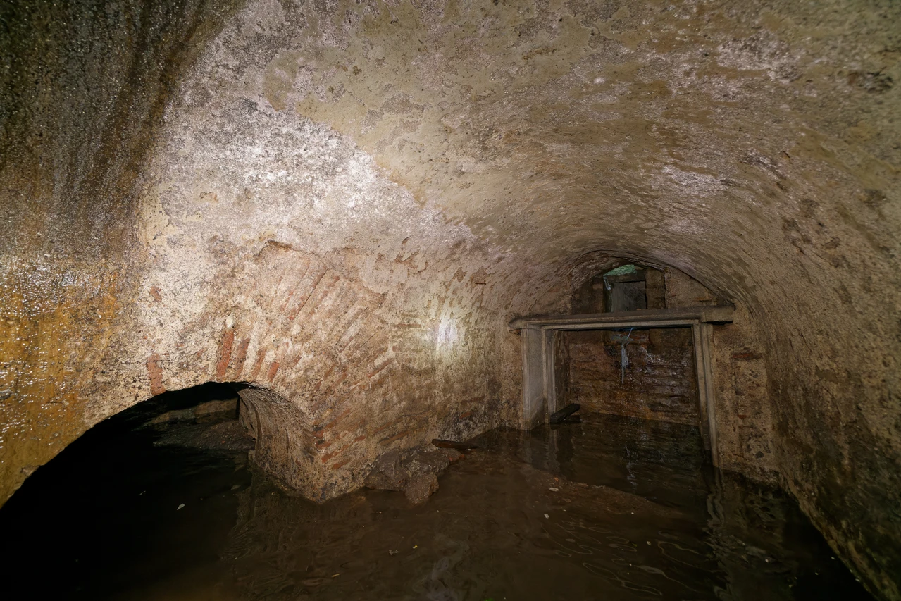 What lies beneath Hagia Sophia? Secrets of underground tunnels, vaults ...