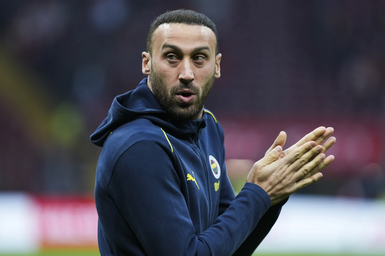 Cenk Tosun set to join Japan's Urawa Red diamonds after Fenerbahce ...