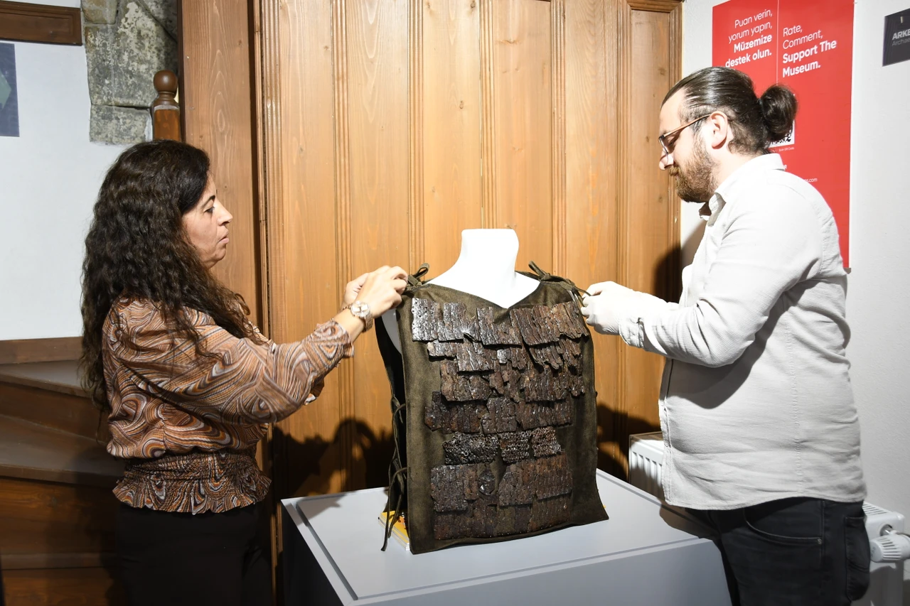 Unique Roman armor displayed at Türkiye's Gumushane Museum - Türkiye Today