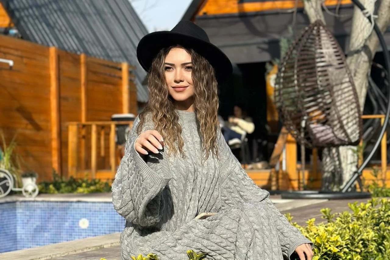 Turkish TikToker dies after falling from 5th floor, suicide suspected ...