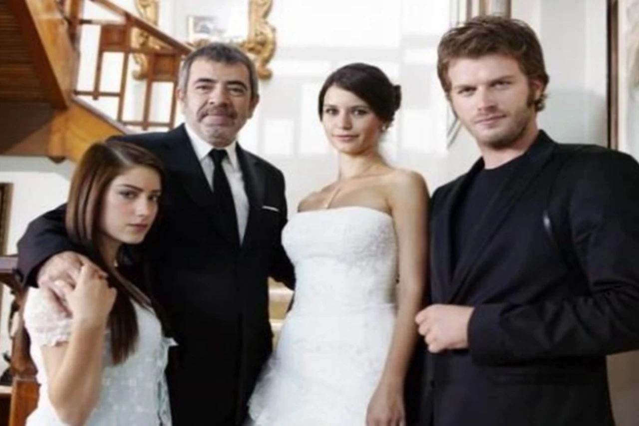 Turkish series 'Forbidden Love' stars Bihter, Nihal and Adnan reunite ...