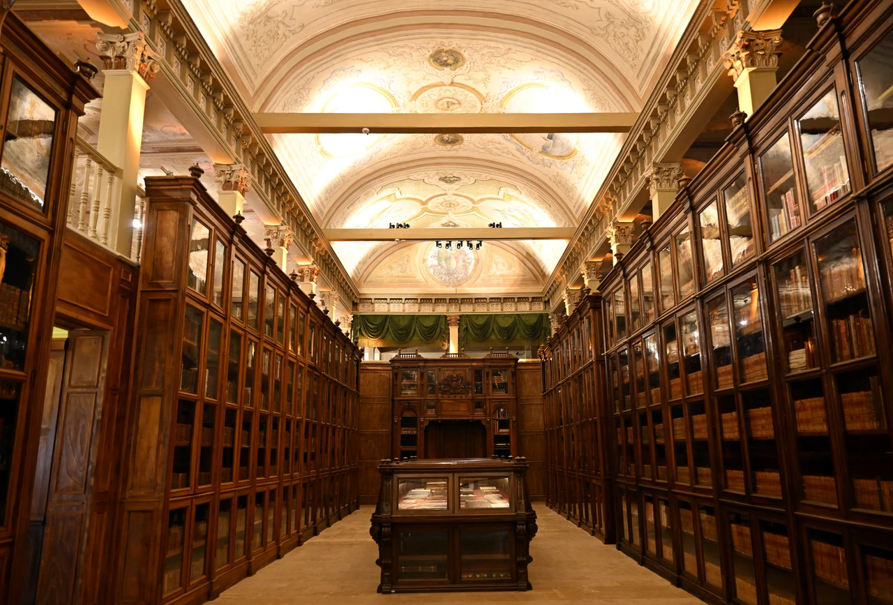 Yildiz Palace reopens after 100 years: The last seat of Ottoman ...
