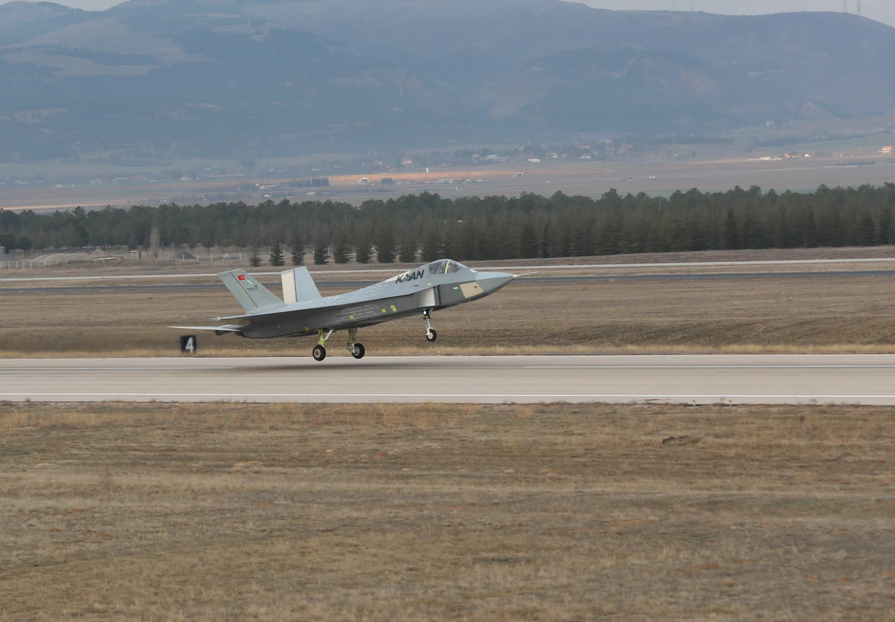 Türkiye's KAAN fighter jet set for deployment by 2030 - Türkiye Today