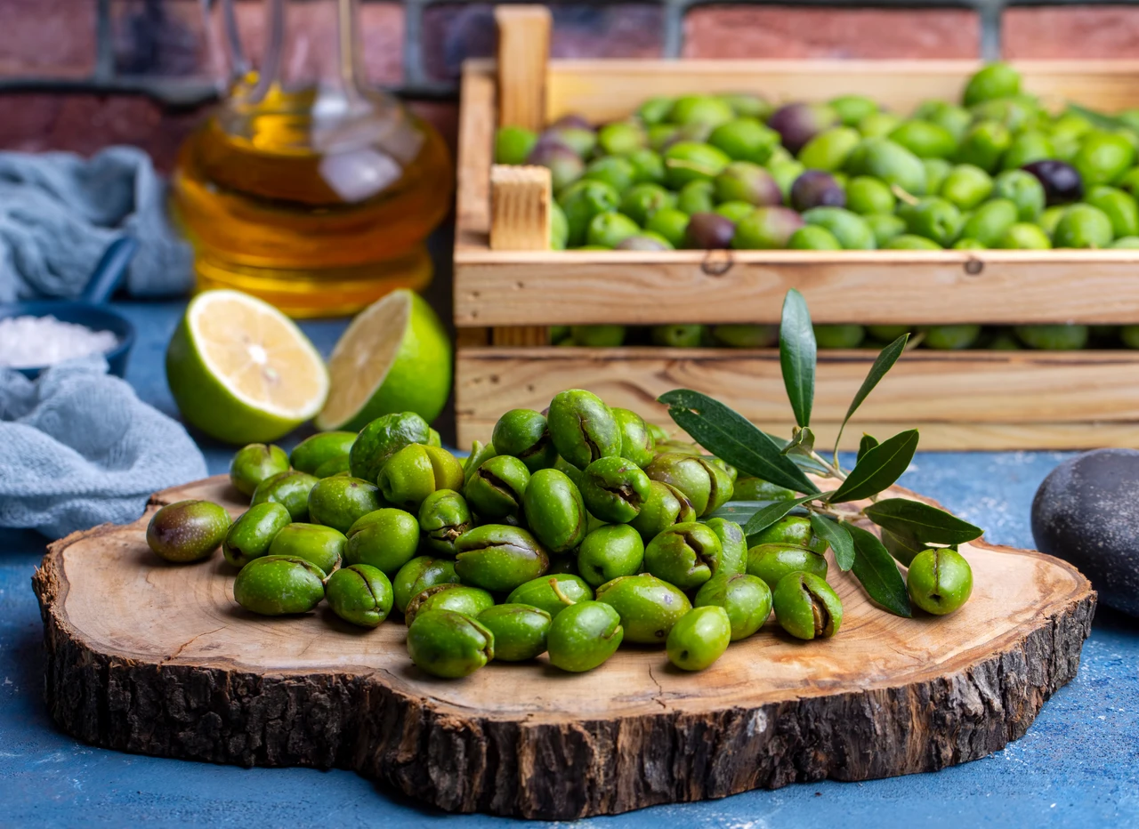 How to recognize fake olive oil as cases increase in Türkiye - Türkiye ...