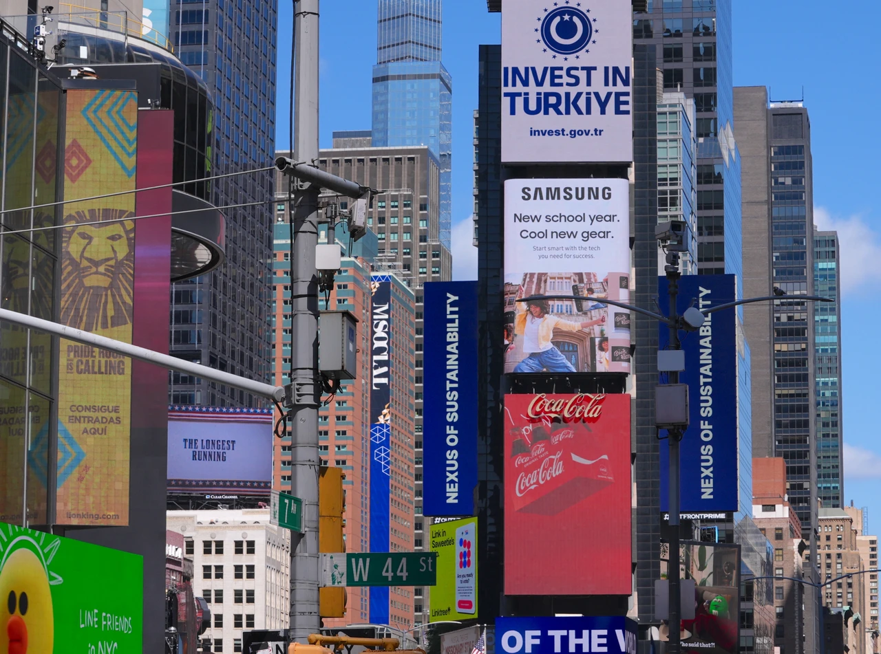 Turkish finance minister to hold key meetings in Qatar and Kuwait ...