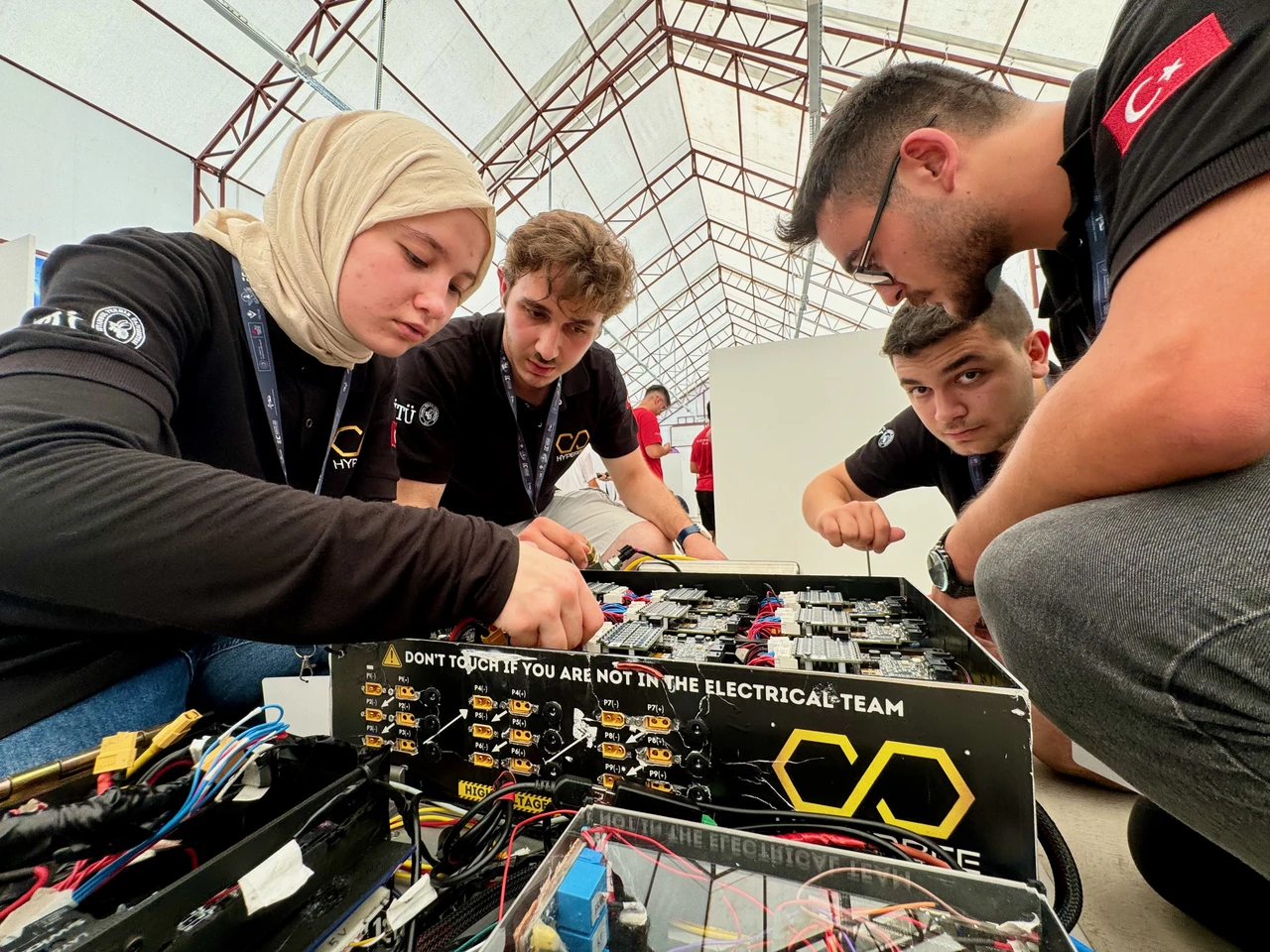 Turkish engineers make waves in hyperloop technology with international triumph - Türkiye Today