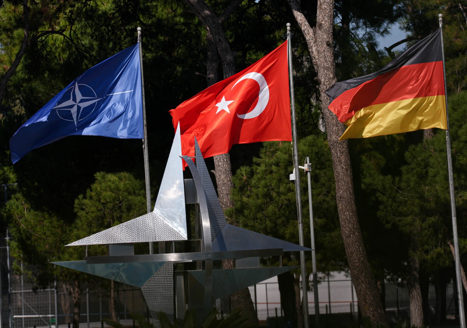 Türkiye marks 73 years of NATO support with strong military presence ...