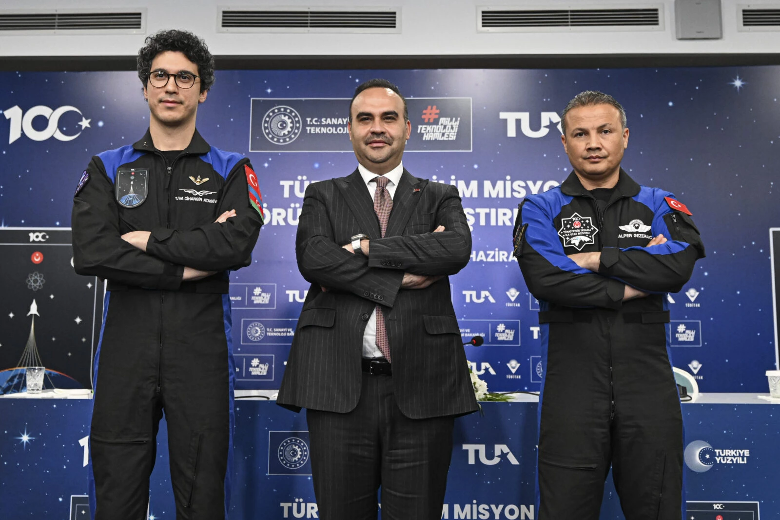 Tech minister, Turkish astronauts highlight Türkiye's space ambitions ...