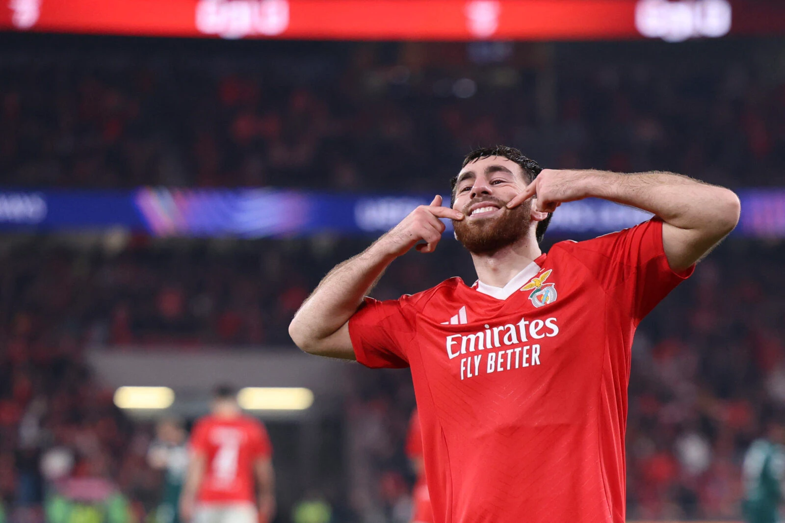 Turkish Star Orkun Kokcu shines in Benfica's 3-0 victory over Nacional - Türkiye Today