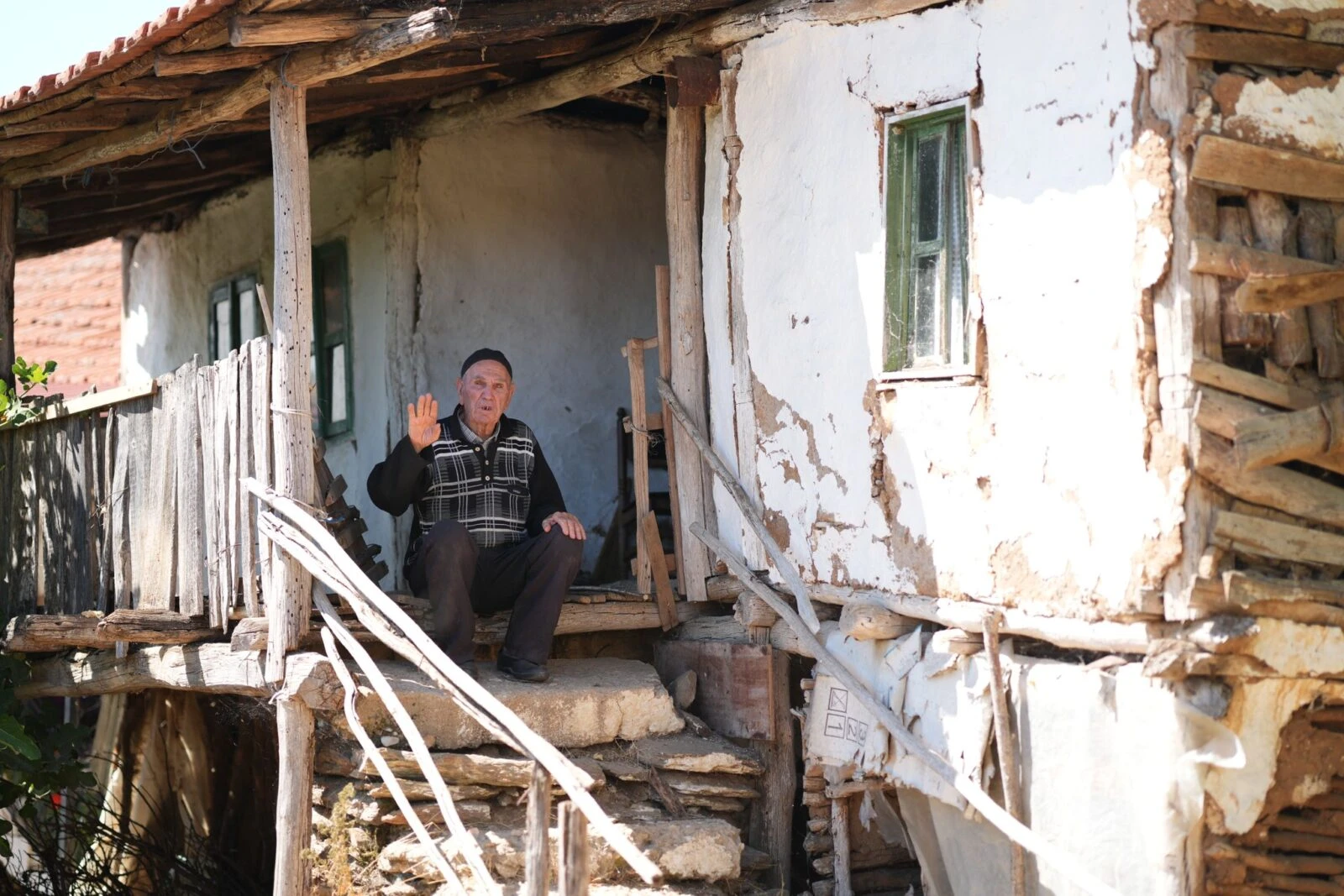 Nomadic Turkish community in North Macedonia preserves culture for 6 ...