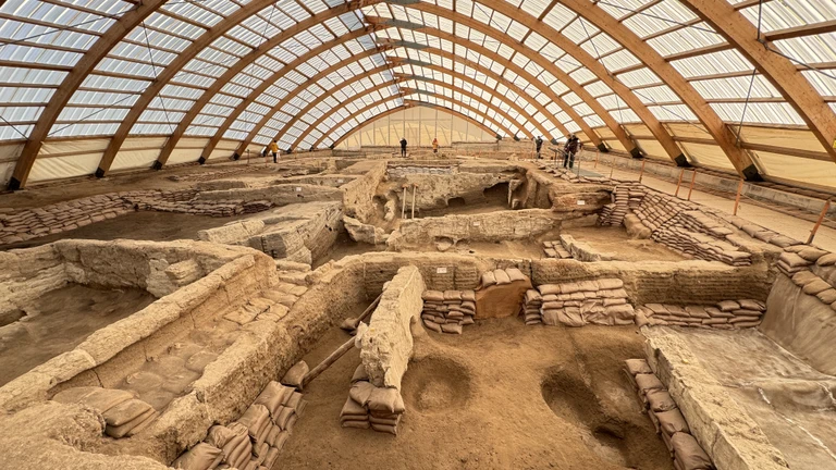 Catalhoyuk reveals secrets of 9,000-year-old civilization - Türkiye Today