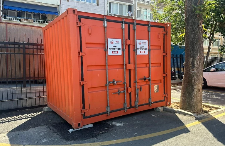 Earthquake disaster containers: What are these orange boxes in Istanbul ...