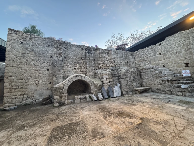 Could sarcophagus in Türkiye's Antalya hold remains of St. Nicholas ...