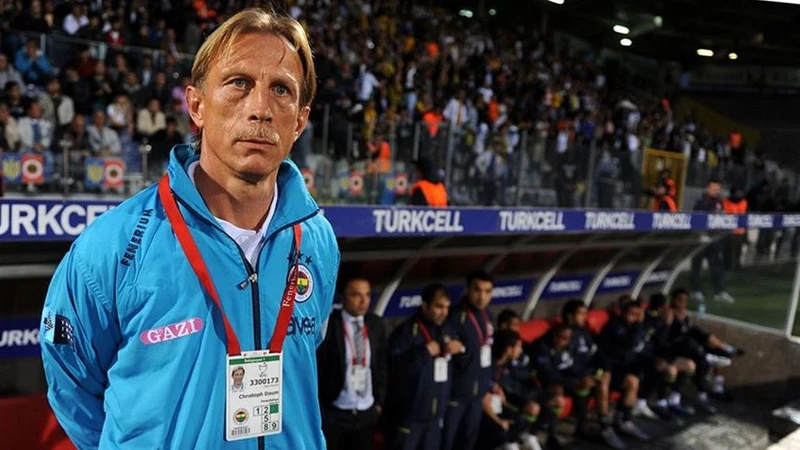 Famous coach Christoph Daum, who led Fenerbahce, Besiktas and Bursaspor ...