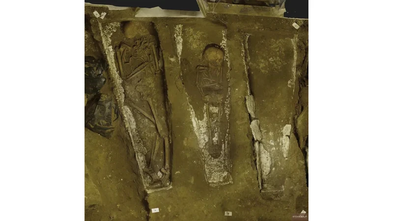 700-year-old ancient Roman burial site discovered in Paris basement ...