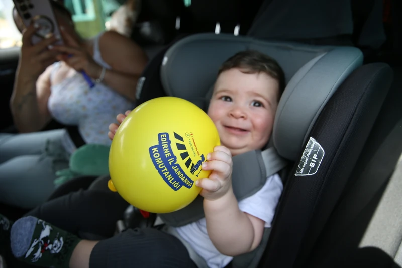 800,000 expats enter Türkiye from Bulgaria, setting record at Kapikule ...
