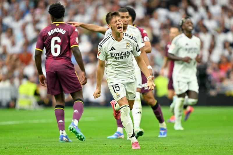 Ancelotti prepares Arda Guler to surpass Real Madrid star Luka Modric ...