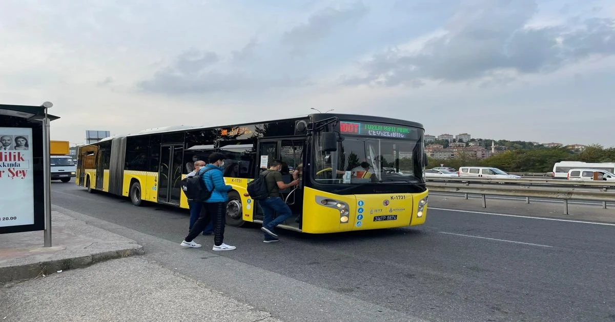 500T Bus line connects Istanbul's two ends - Türkiye Today
